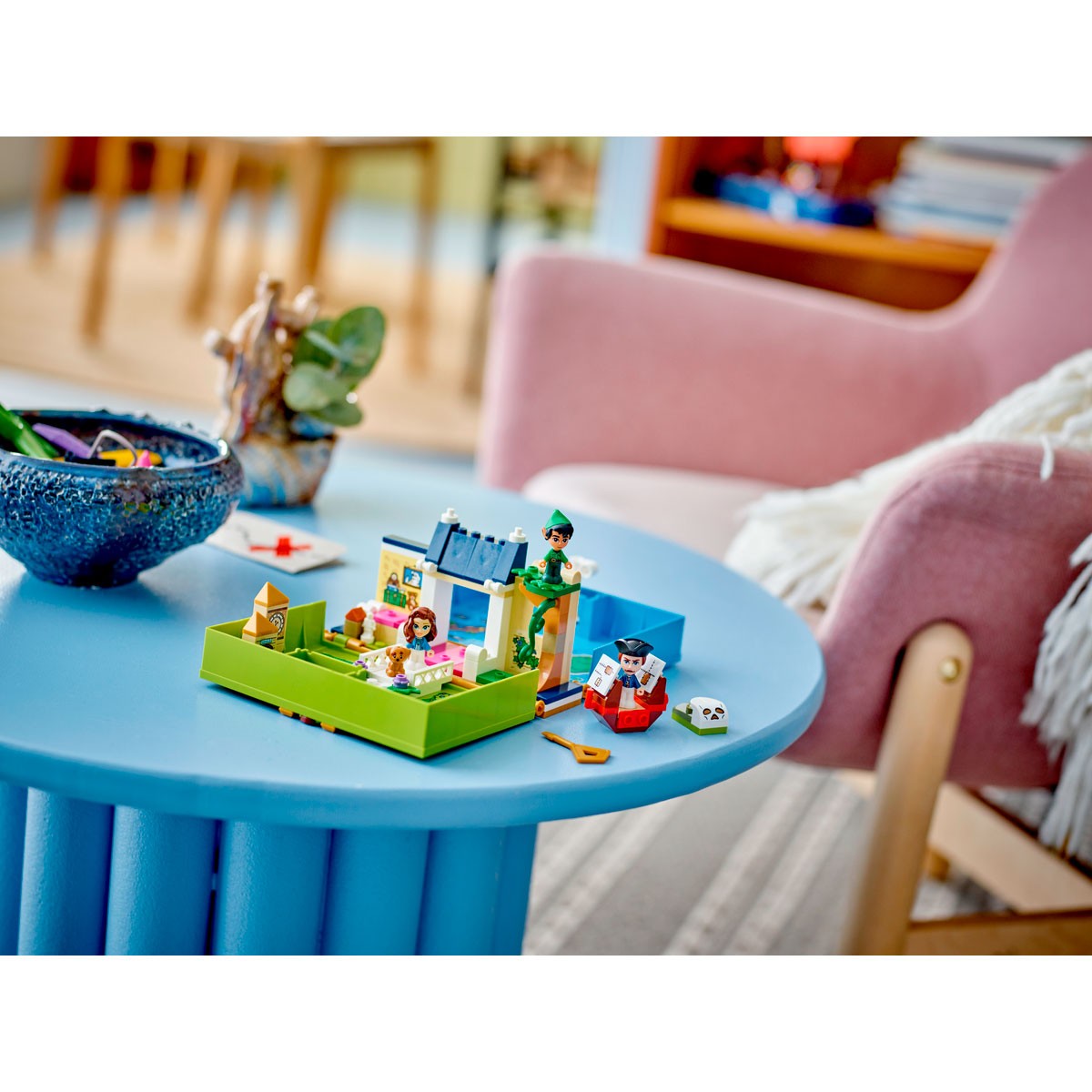 LEGO Disney Peter Pan & Wendys Storybook Adventure - 43220