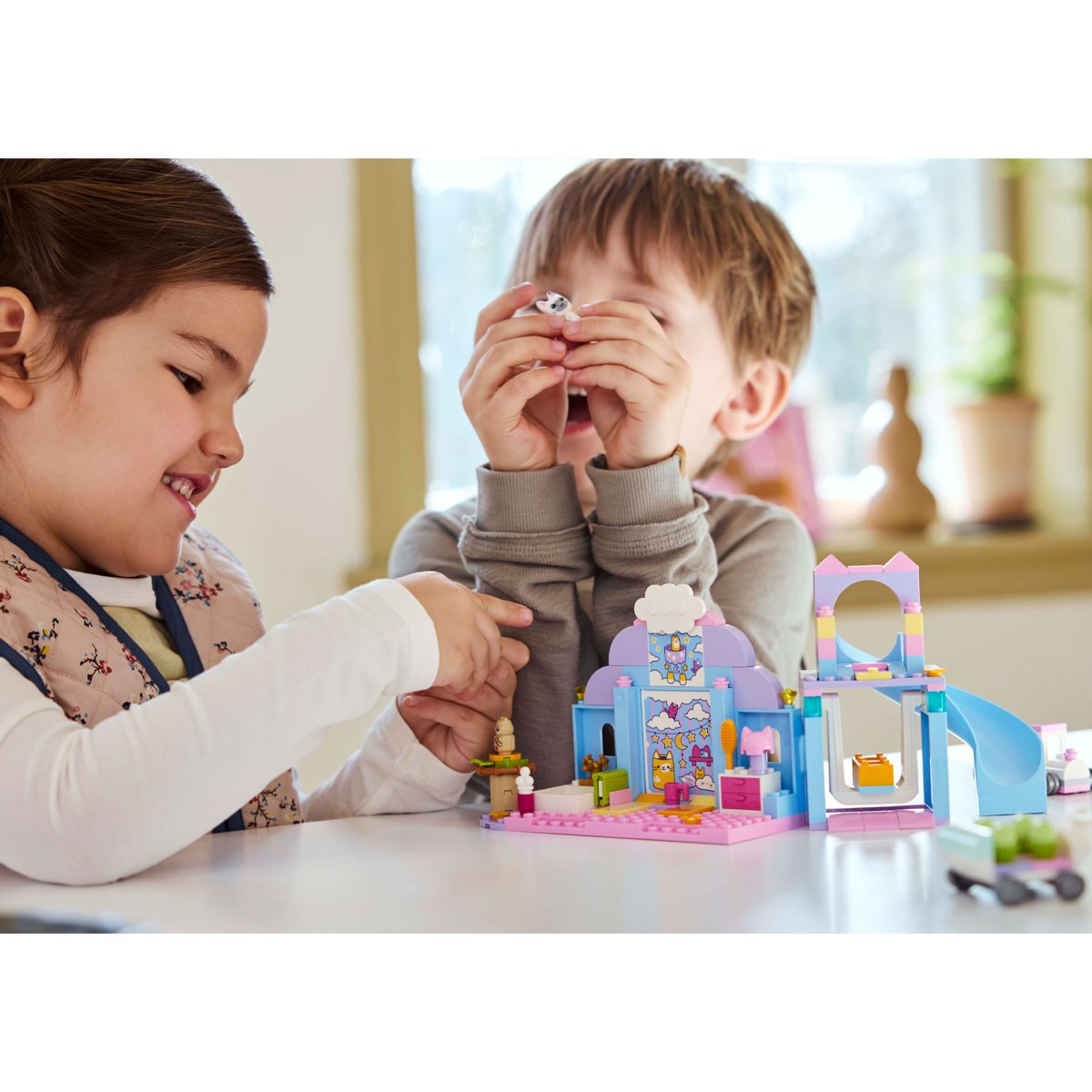 LEGO Gabby''s Dollhouse Gabbys Orelha dos Cuidados Felinos da Gabby - 10796