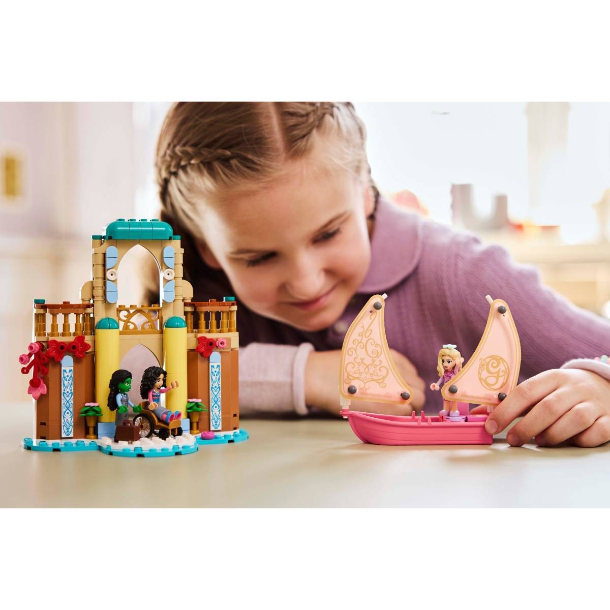 Wicked Glinda, Elphaba e Nessarose na Shiz University LEGO - 75681