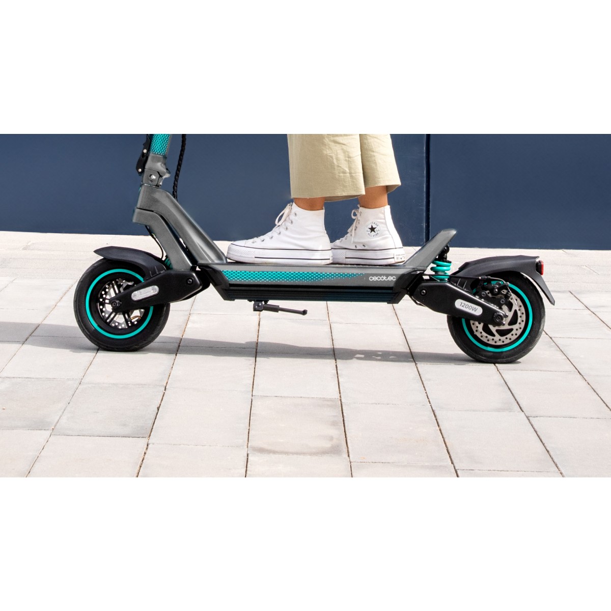 Cecotec Bongo Y45 Connected Electric Scooter